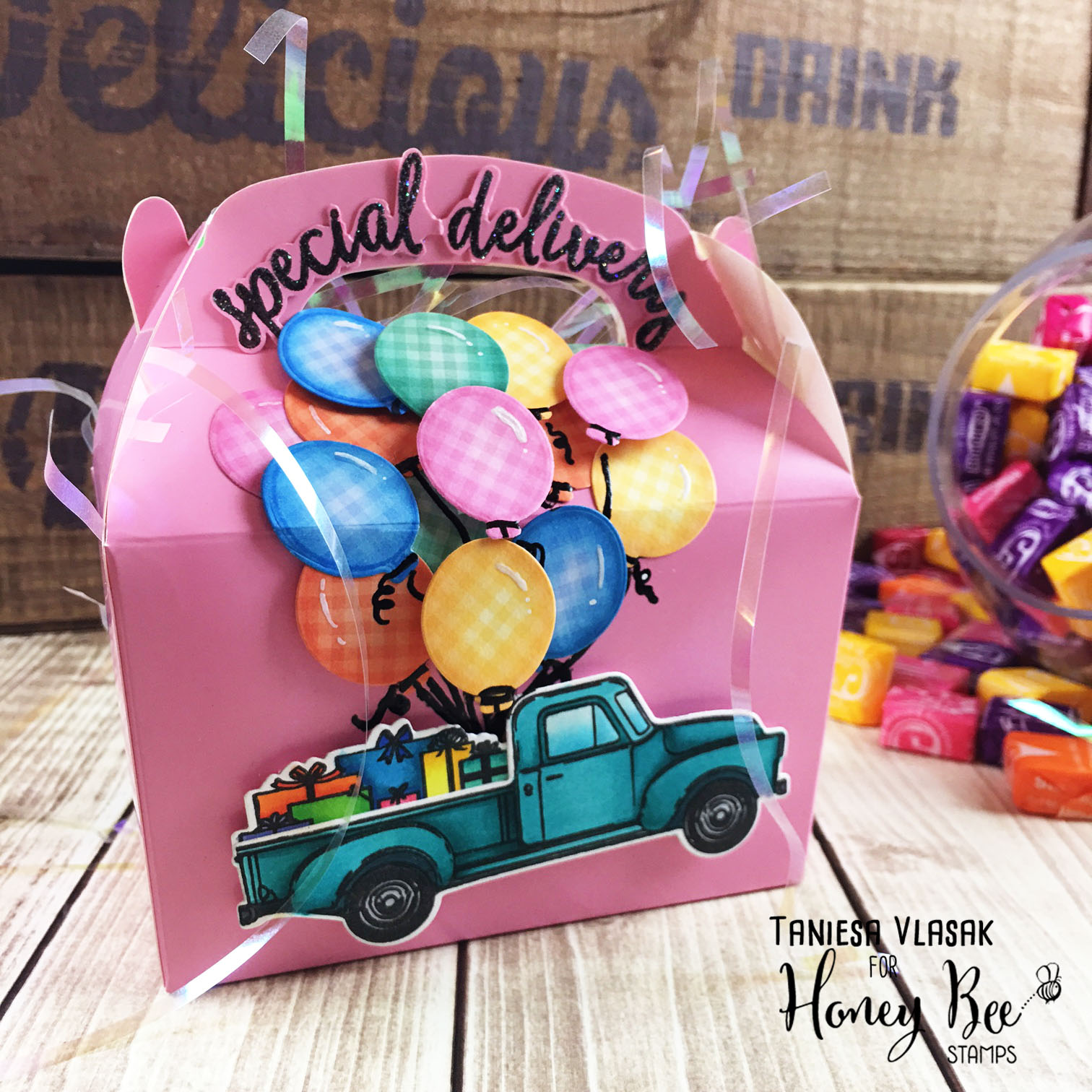 Special Delivery | Gift Box Decoration – Taniesa Vlasak | The Crafty Pickle